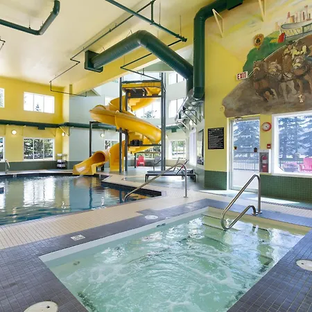 Sandman Hotel & Suites Calgary West • Canada